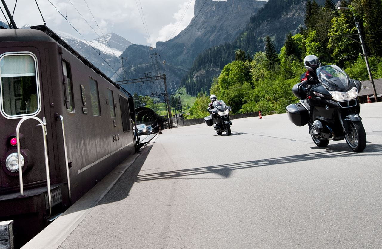 BLS Autoverlad Lötschberg - Verladehinweise - Grossraumfahrzeuge 3.5t-28t