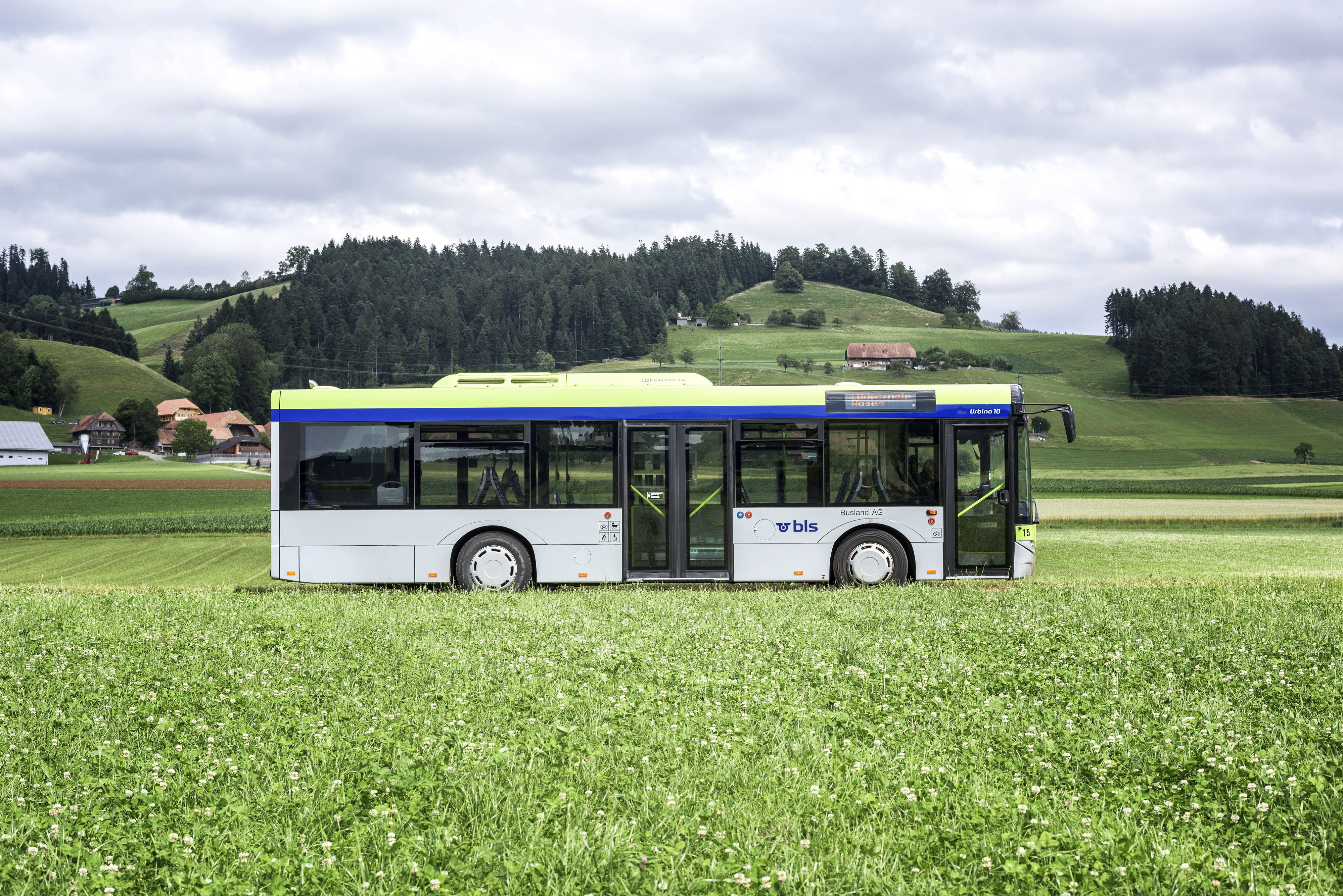Charter buses: Solaris Urbino 10 - charter & fleet