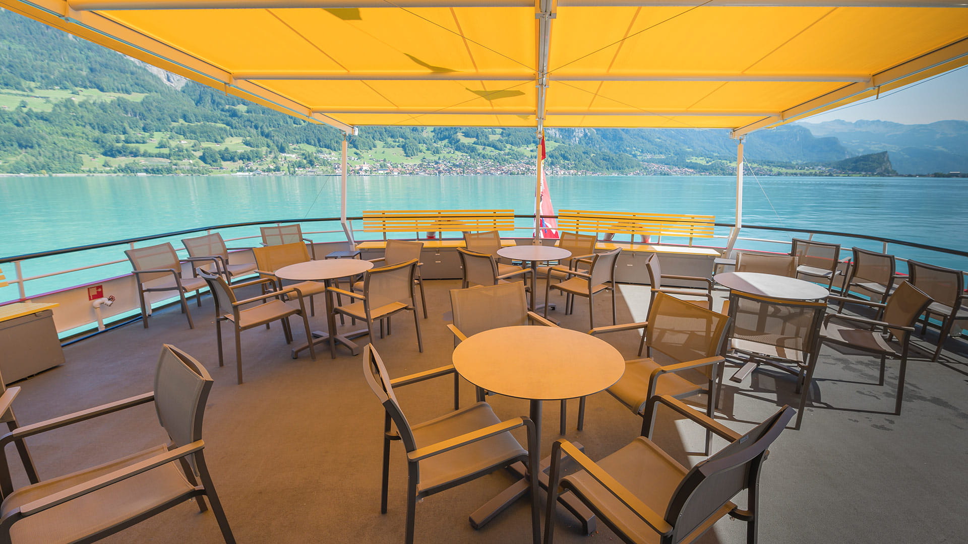 Motor vessel Brienz − Boat Charter Lake Brienz – BLS AG