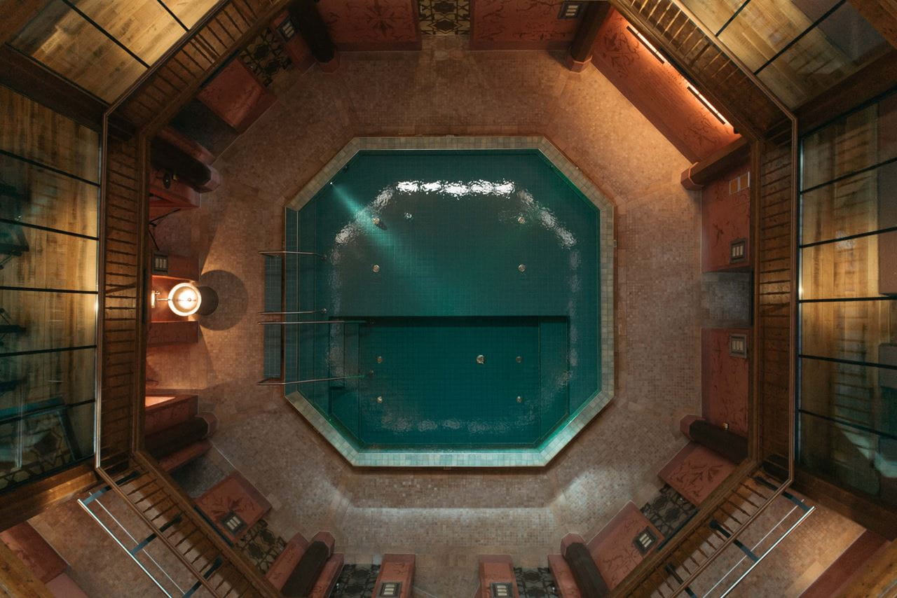 Wellness - Hammam & Spa Oktogon Bern - Ausflüge mit dem Zug