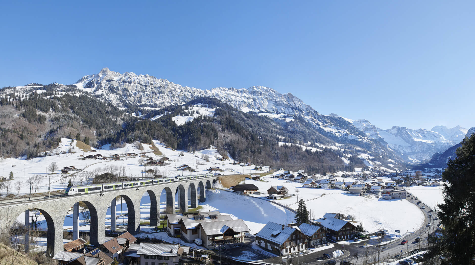 Ride in the driver’s cab: Lötschberg line - Excursions by train