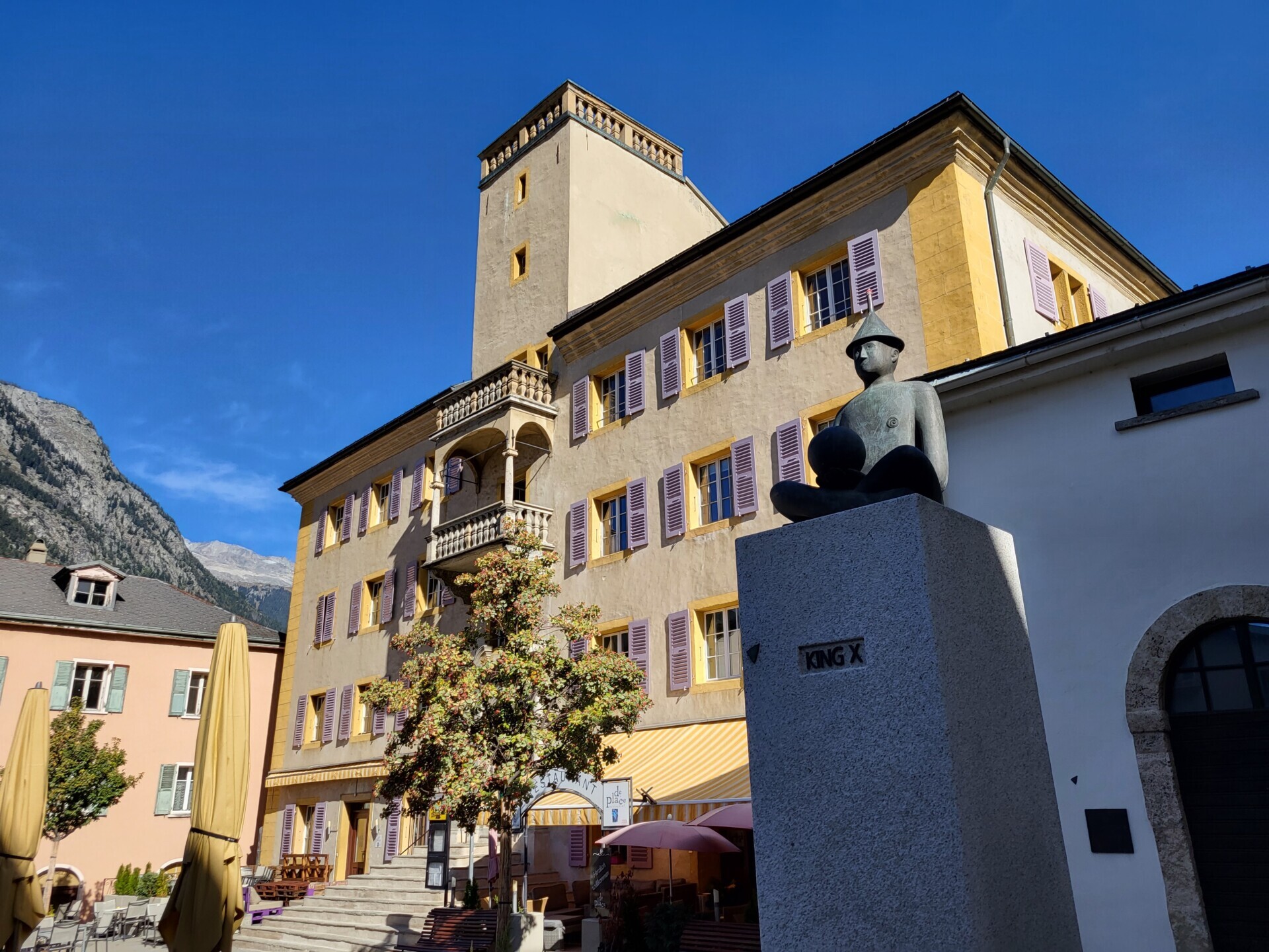 Brig, a town in the Upper Valais - Excursions by train