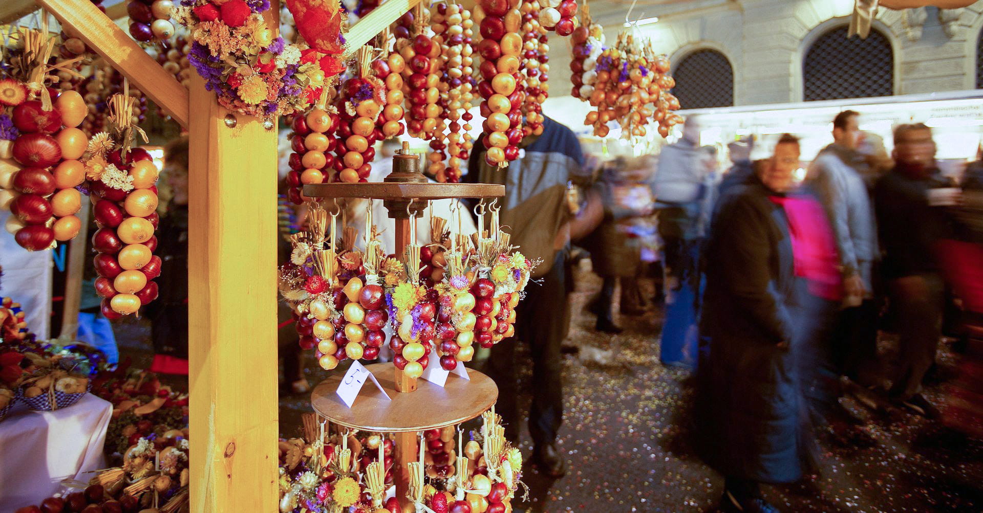 Zibelemärit (Zwiebelmarkt) in Bern - Ausflüge mit dem Zug